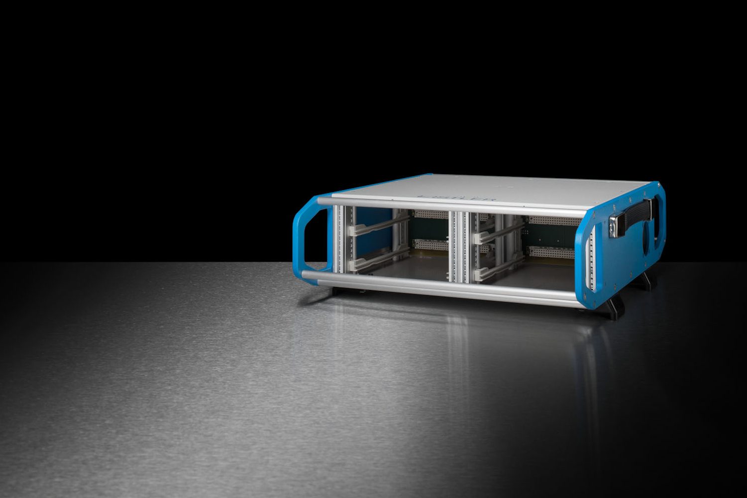 Slimbox – das vielseitige Gehäuse für alle Standards